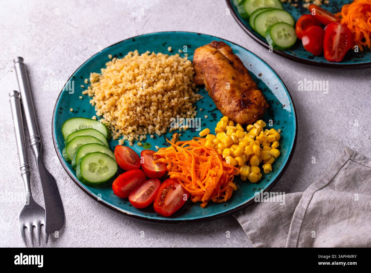 Healthybalanced food plate with chicken and vegetables Stock Photo - Alamy