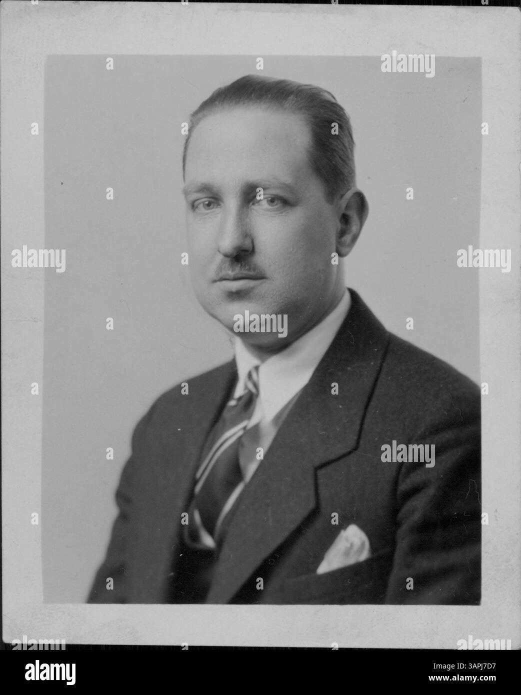 Edward J. Knight joined the municipal bond staff at Wells-Dickey Co ...