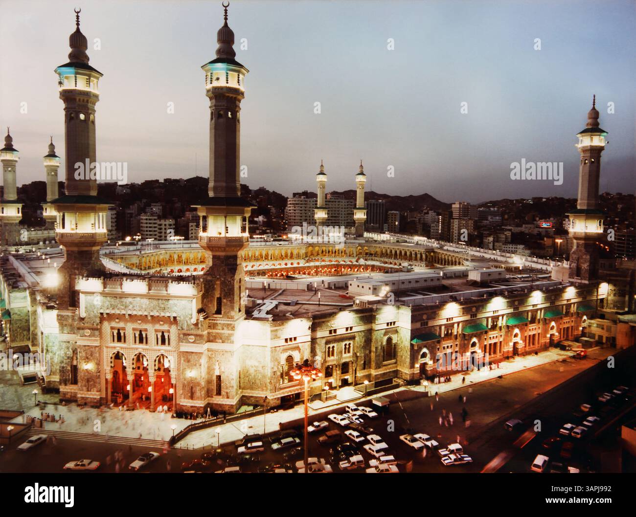 Masjid Al Haram (The Great Mosque of Mecca) at Dusk Makkah Saudi Arabia Stock Photo - Alamy