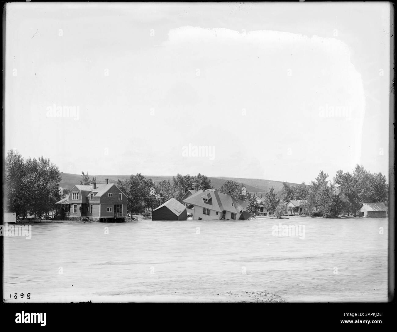 This photograph, taken by Lee Moorhouse, shows the Umatilla River flood ...