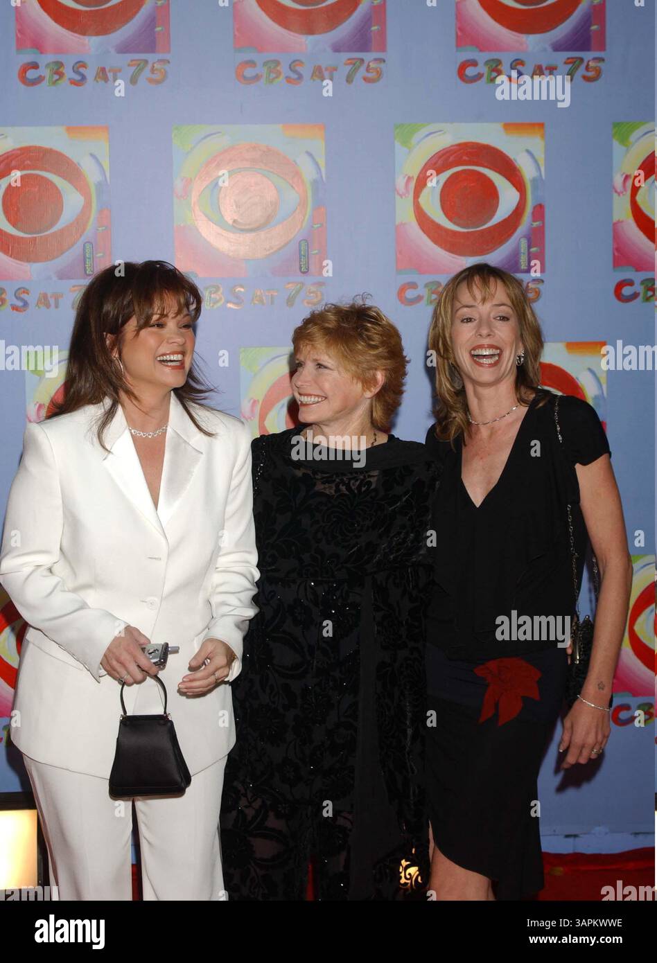 Valerie bertinelli mackenzie phillips hi-res stock photography and ...
