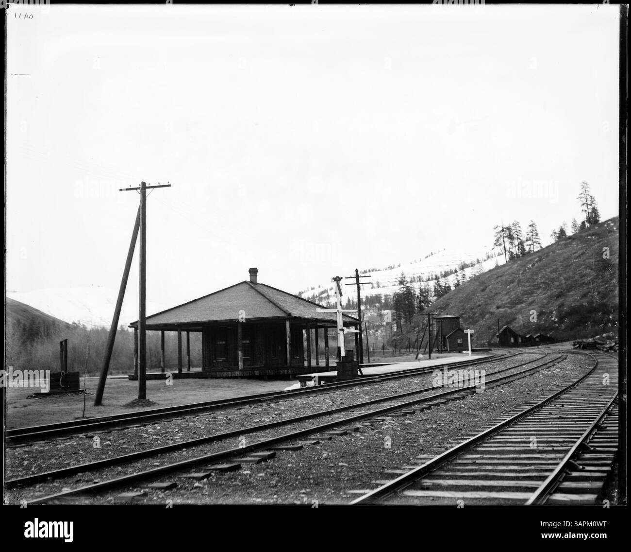 Photograph of the Bingham Springs railroad station on the O.R.N. line ...