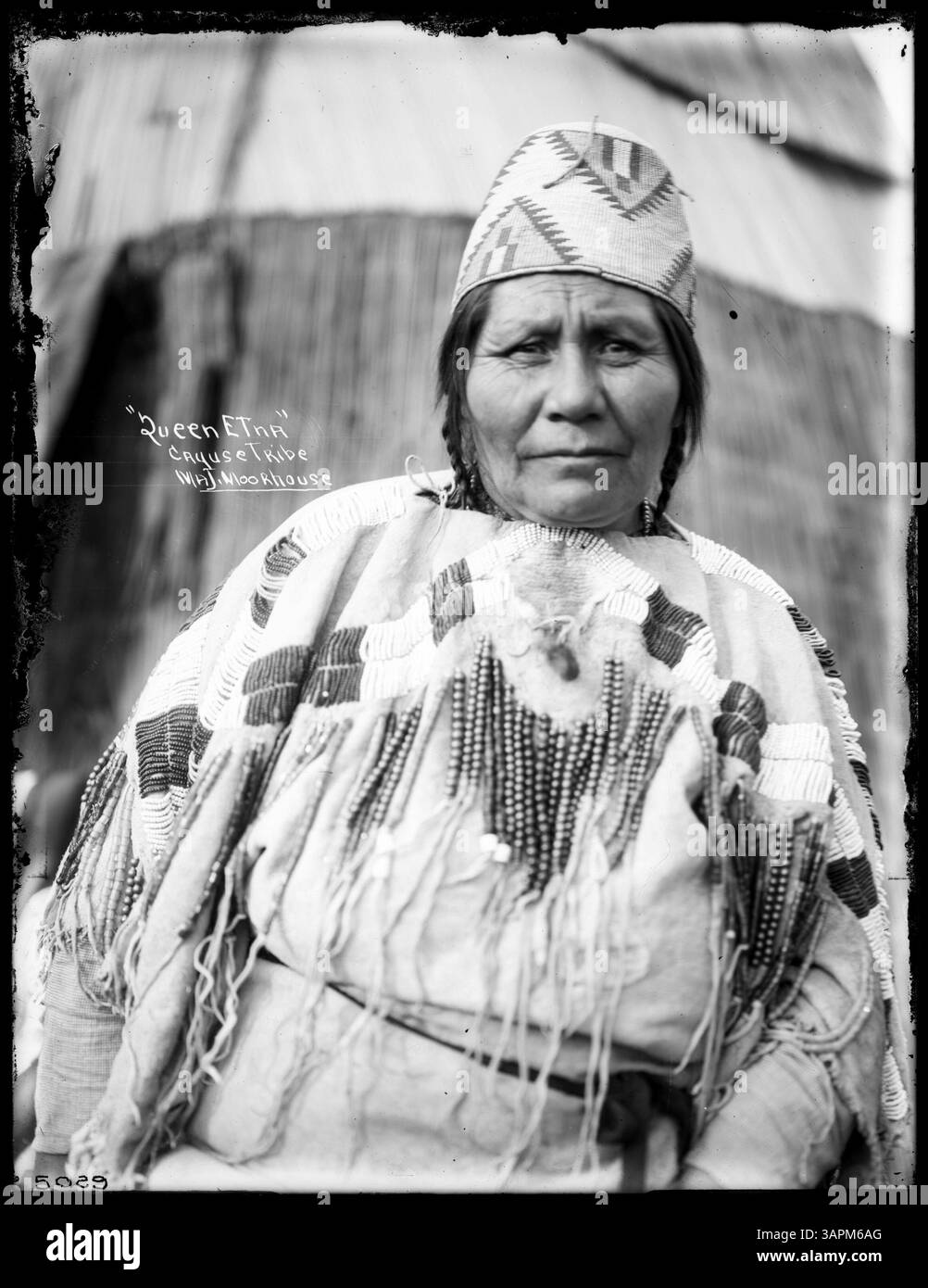 Lee Moorhouse's photograph captures Queen Etna, a Cayuse tribal woman ...