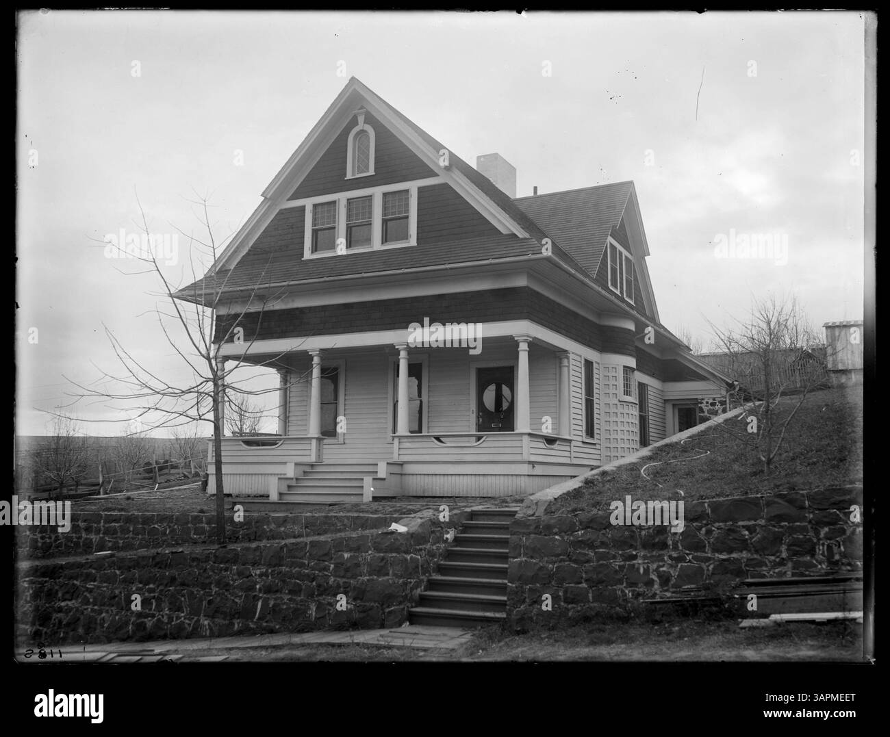 This photograph depicts residences in Pendleton, Oregon, capturing the ...