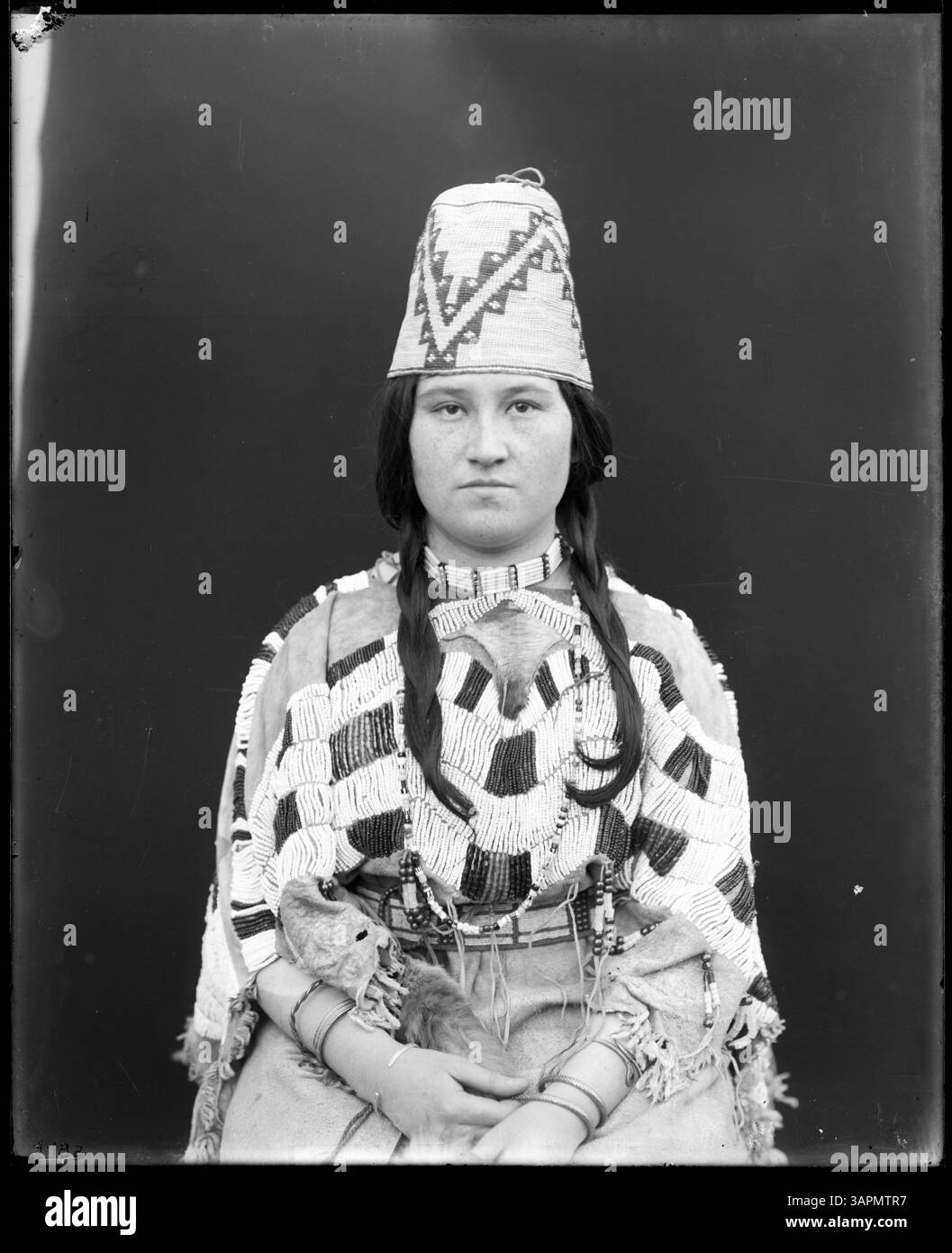 Umpqua regalia hi-res stock photography and images - Alamy