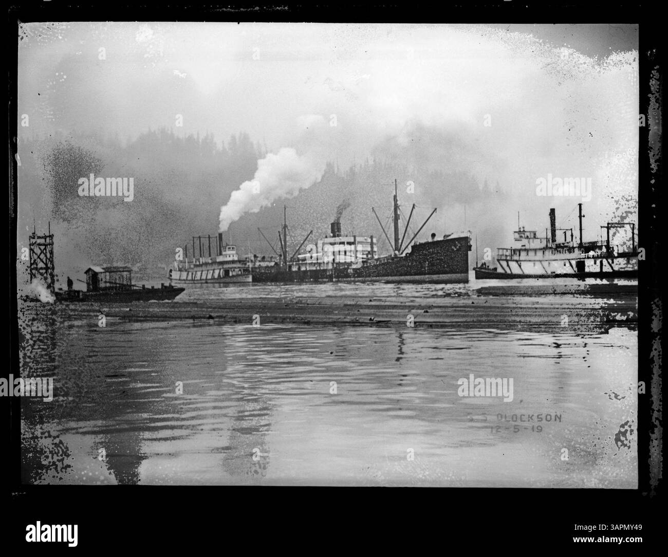 A historical photograph from the University of Oregon Libraries ...