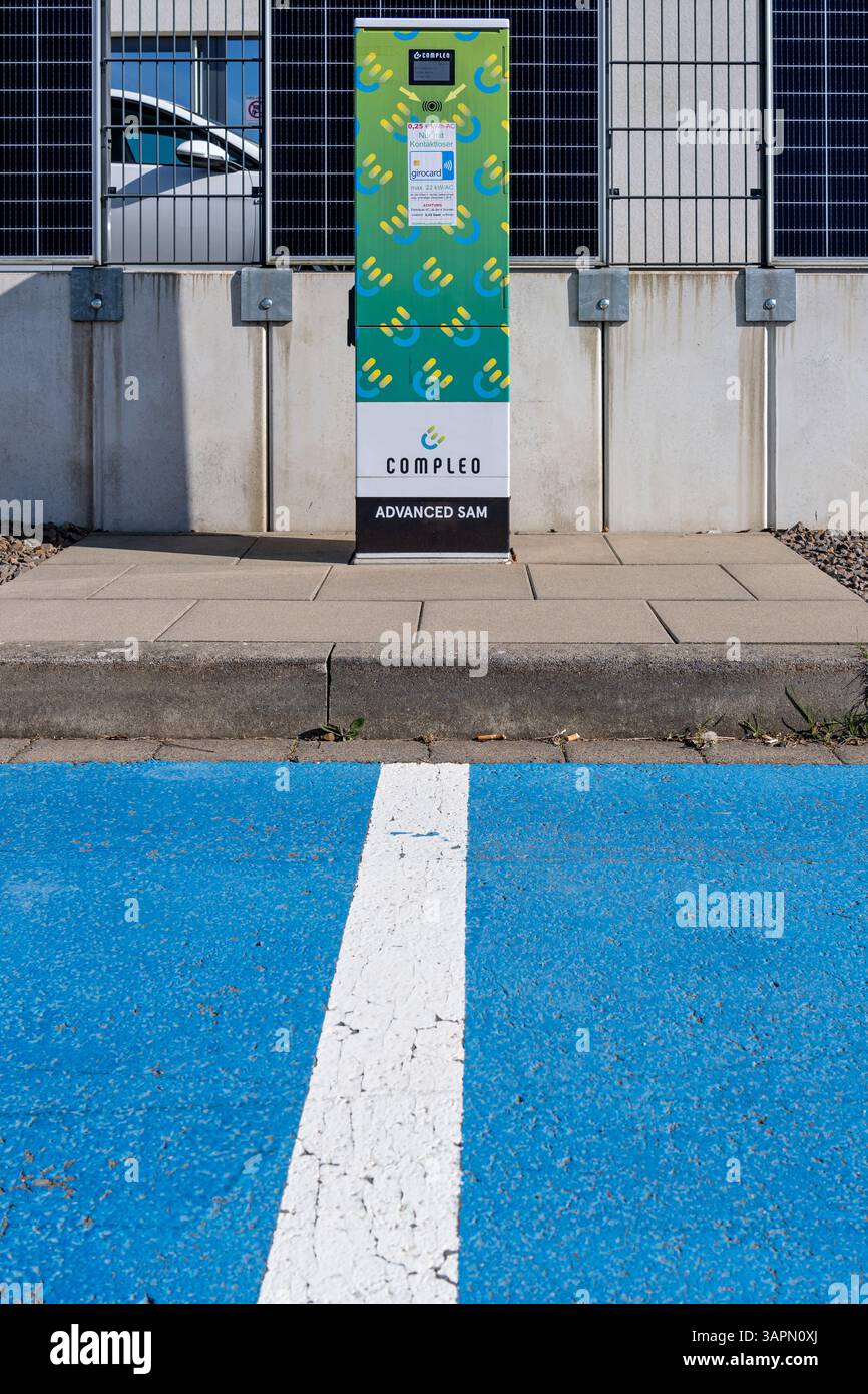 Compleo charging station hi-res stock photography and images - Alamy