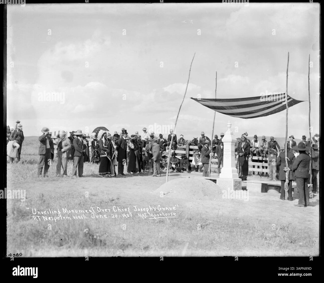 Chief joseph monument Black and White Stock Photos & Images - Alamy