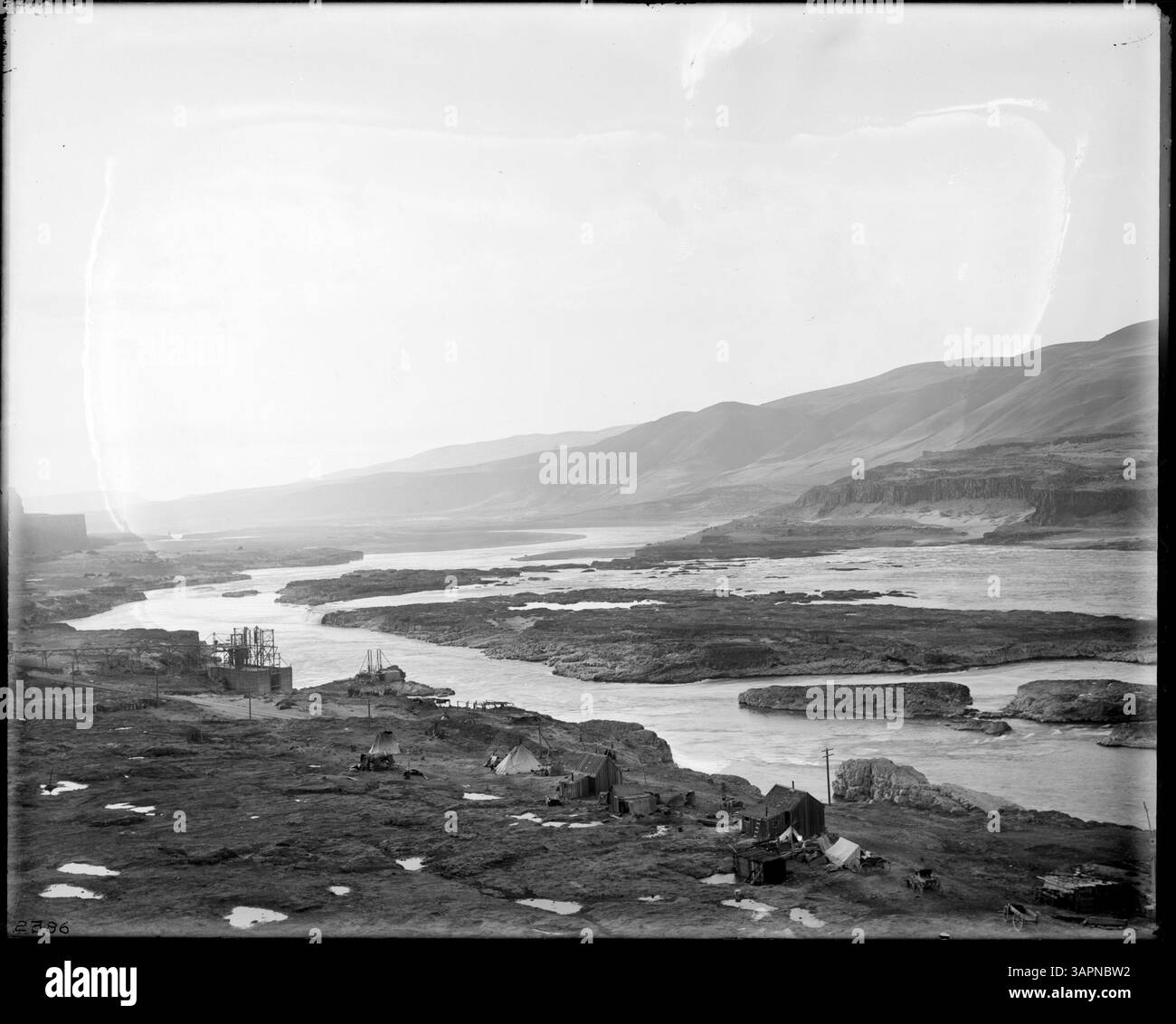 Fish exchange Black and White Stock Photos & Images - Alamy