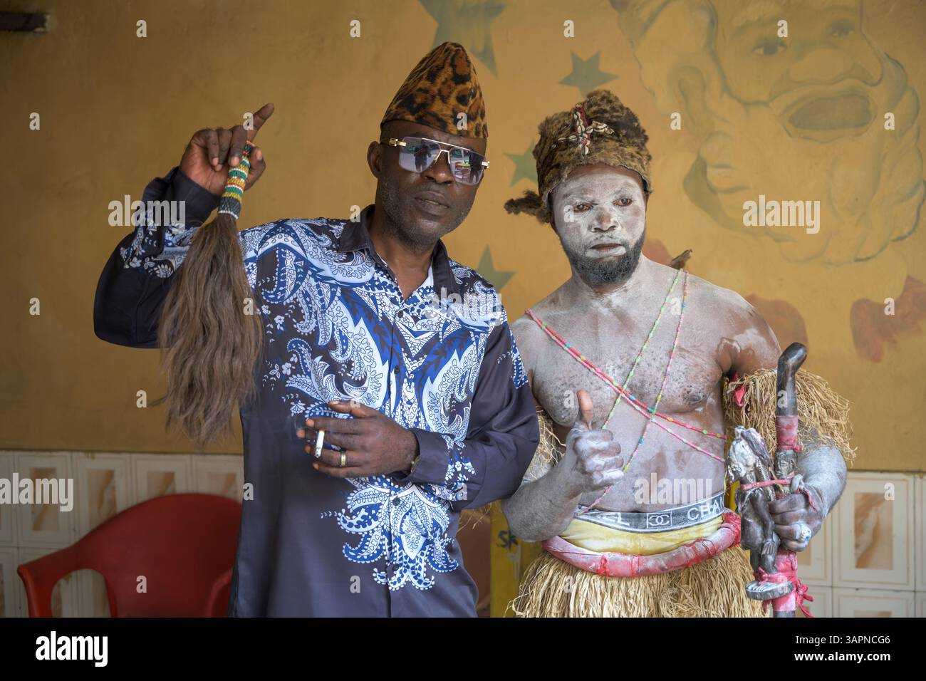 Catch congolais hi-res stock photography and images - Alamy