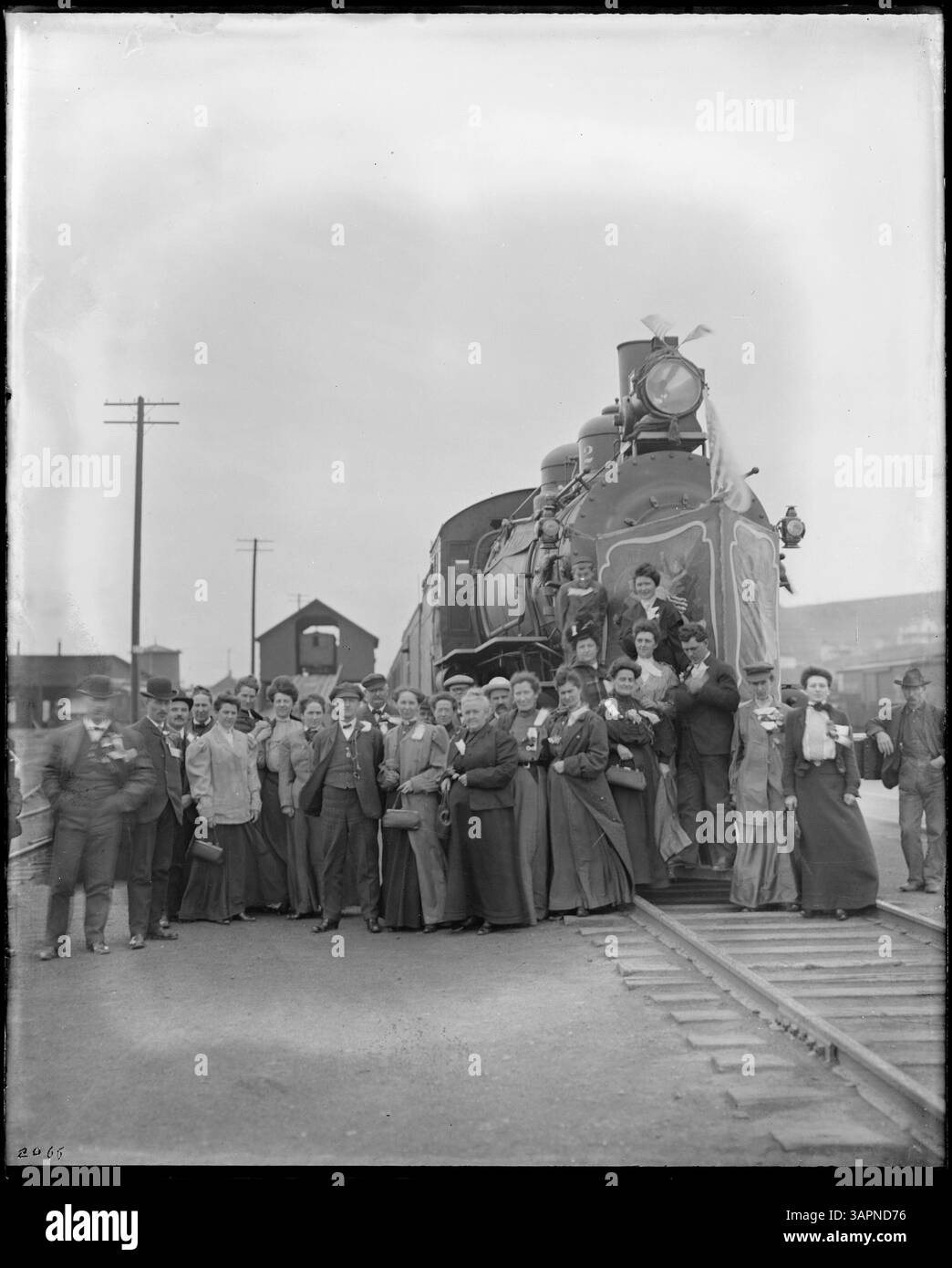 A photograph taken by Lee Moorhouse showing O.R.N. engine no. 182 ...