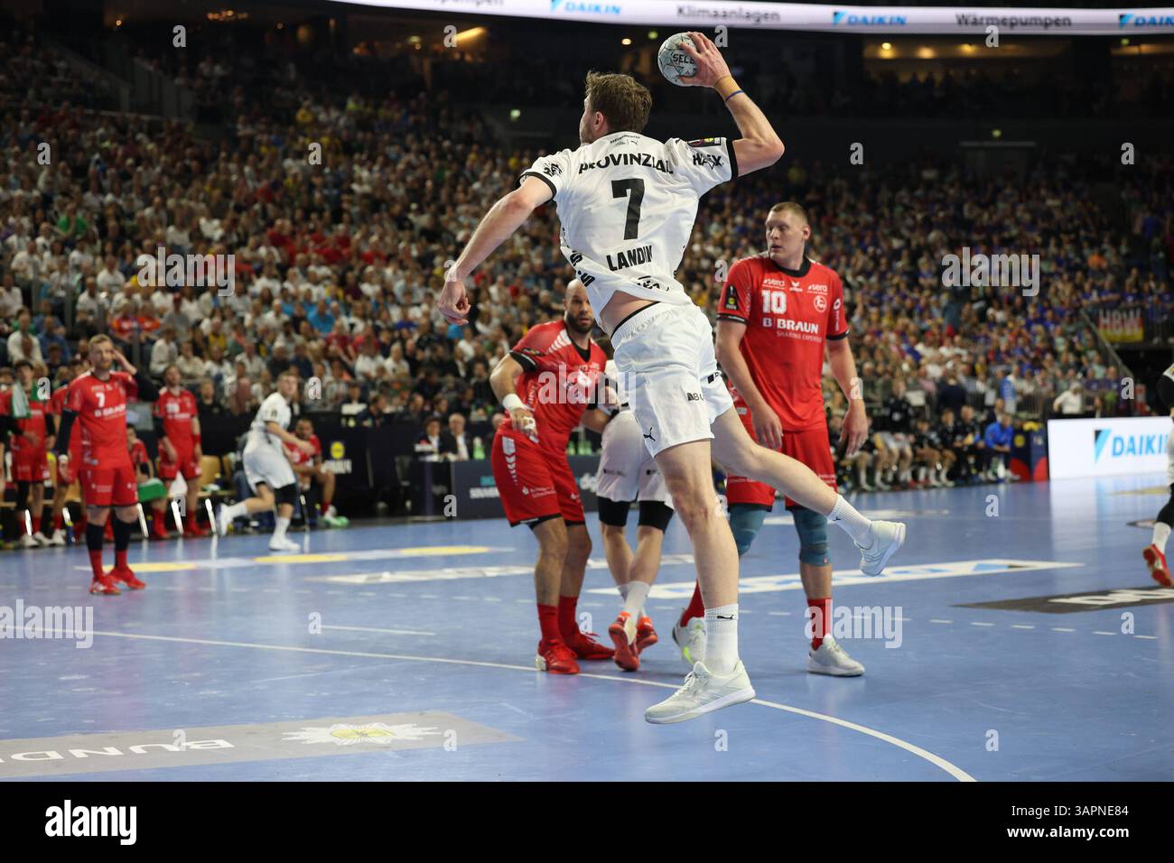 Koeln, Deutschland. 13th Apr, 2025. v.l. David Mandic (MT Melsungen #07 ...