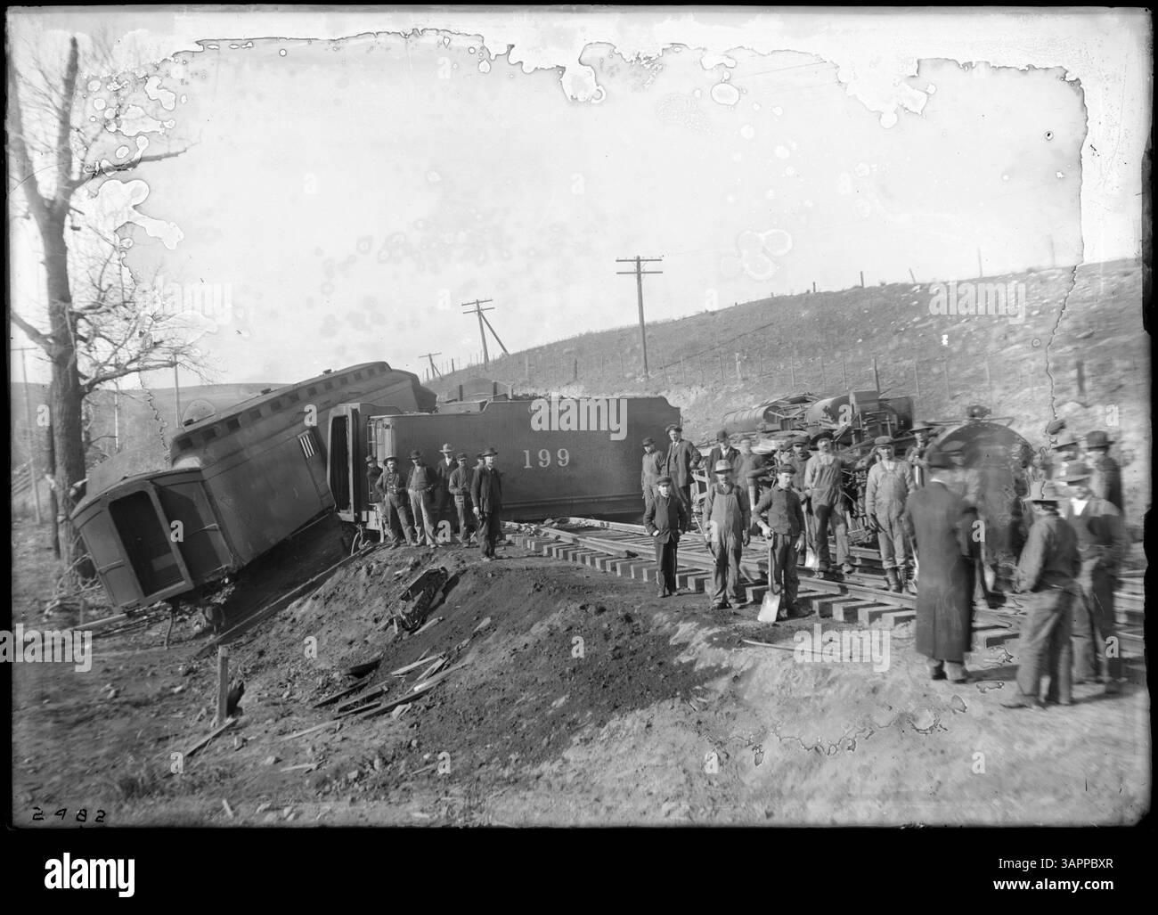Photograph by Lee Moorhouse showing the wreck of O.R.N. engine no. 199 ...