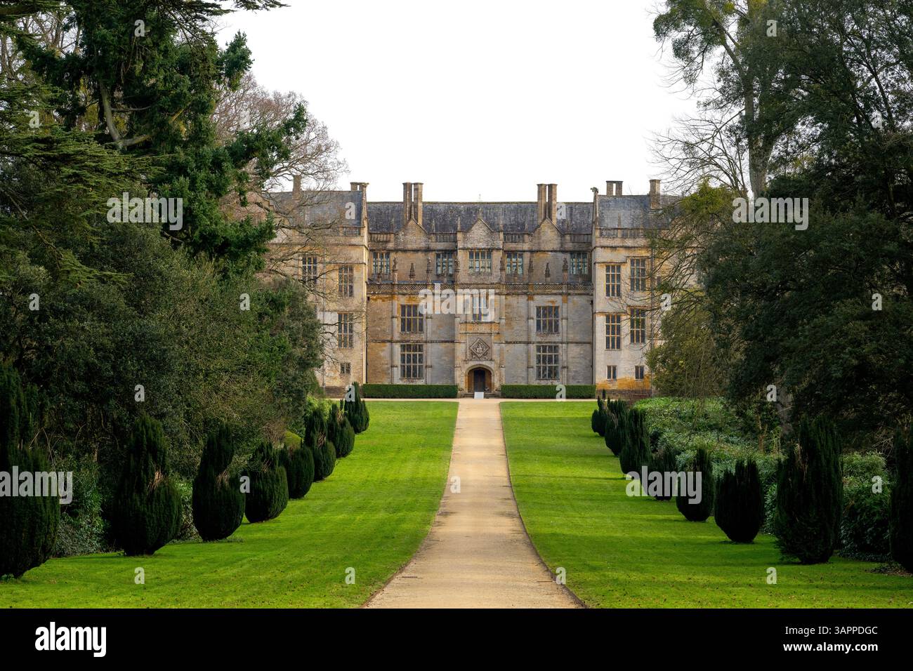 Montacute House is a late Elizabethan mansion in Montacute, South ...