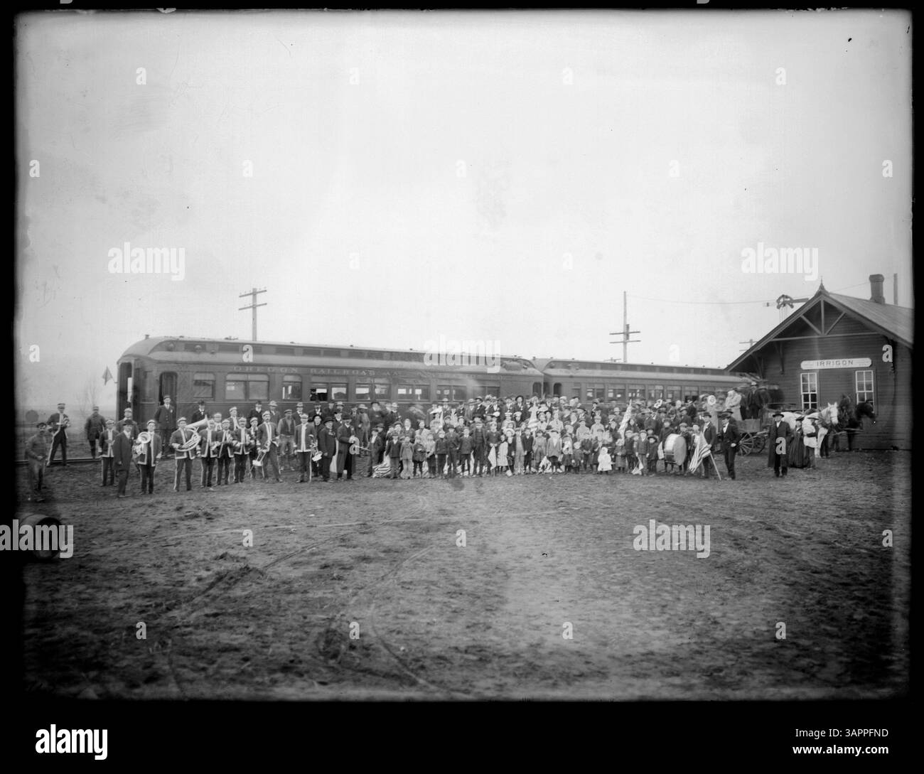 This photograph by Lee Moorhouse shows school children from Irrigon and ...