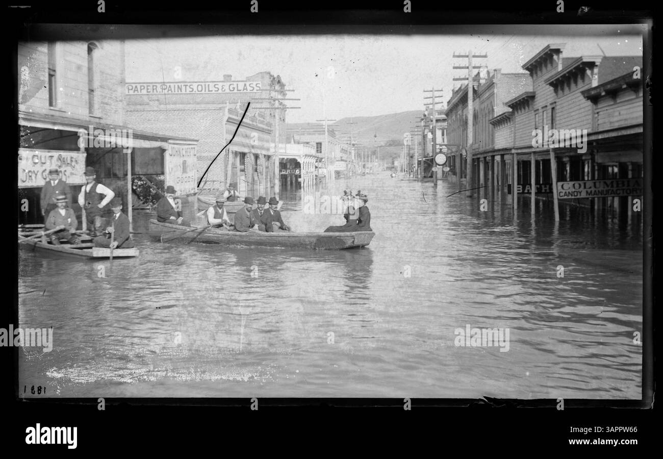 Photograph depicting Pendleton during the Umatilla River flood, showing ...