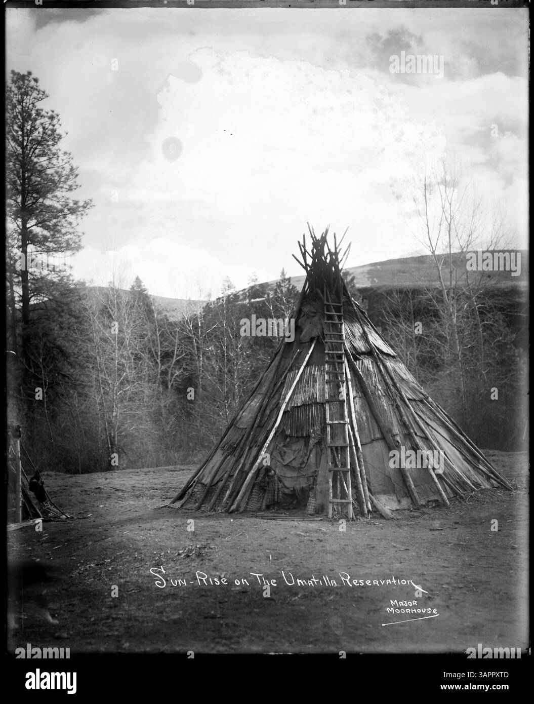 A photograph by Lee Moorhouse of additional camps located on the ...