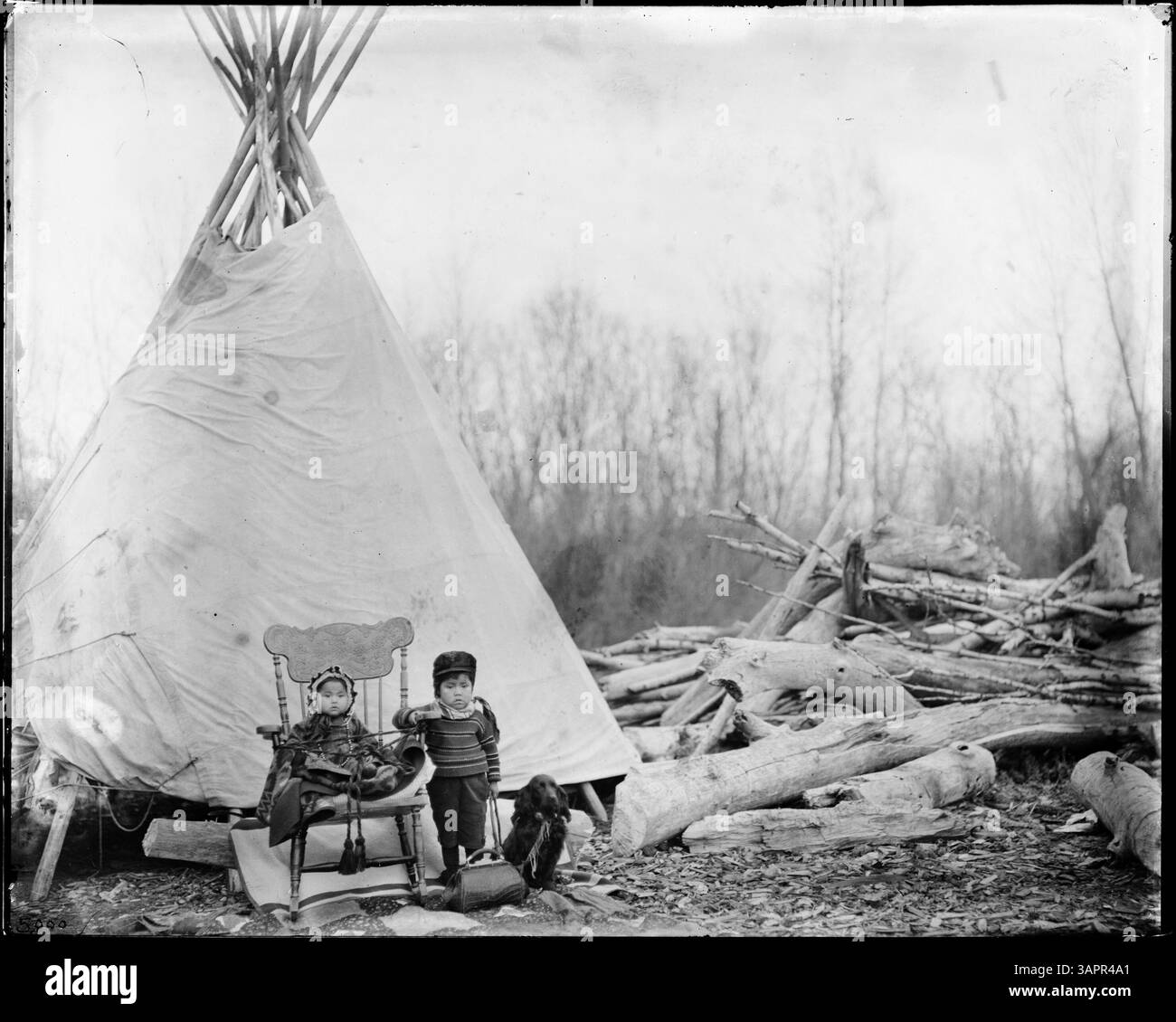 This photograph by Lee Moorhouse shows a family in camp on the Umatilla ...