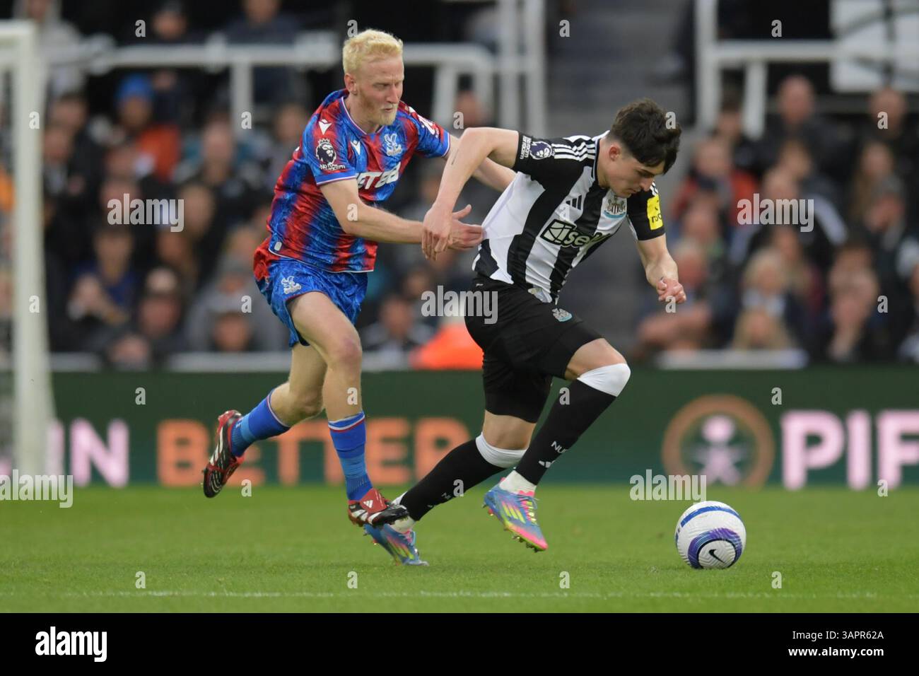 Newcastle, UK. 16th Apr, 2025. Newcastle United's Tino Livramento gets ...