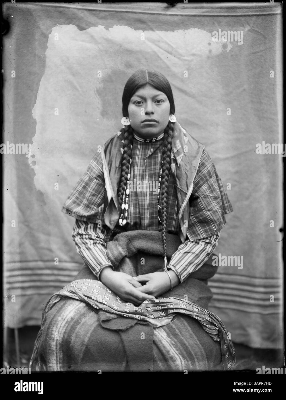 Cayuse girl hi-res stock photography and images - Alamy