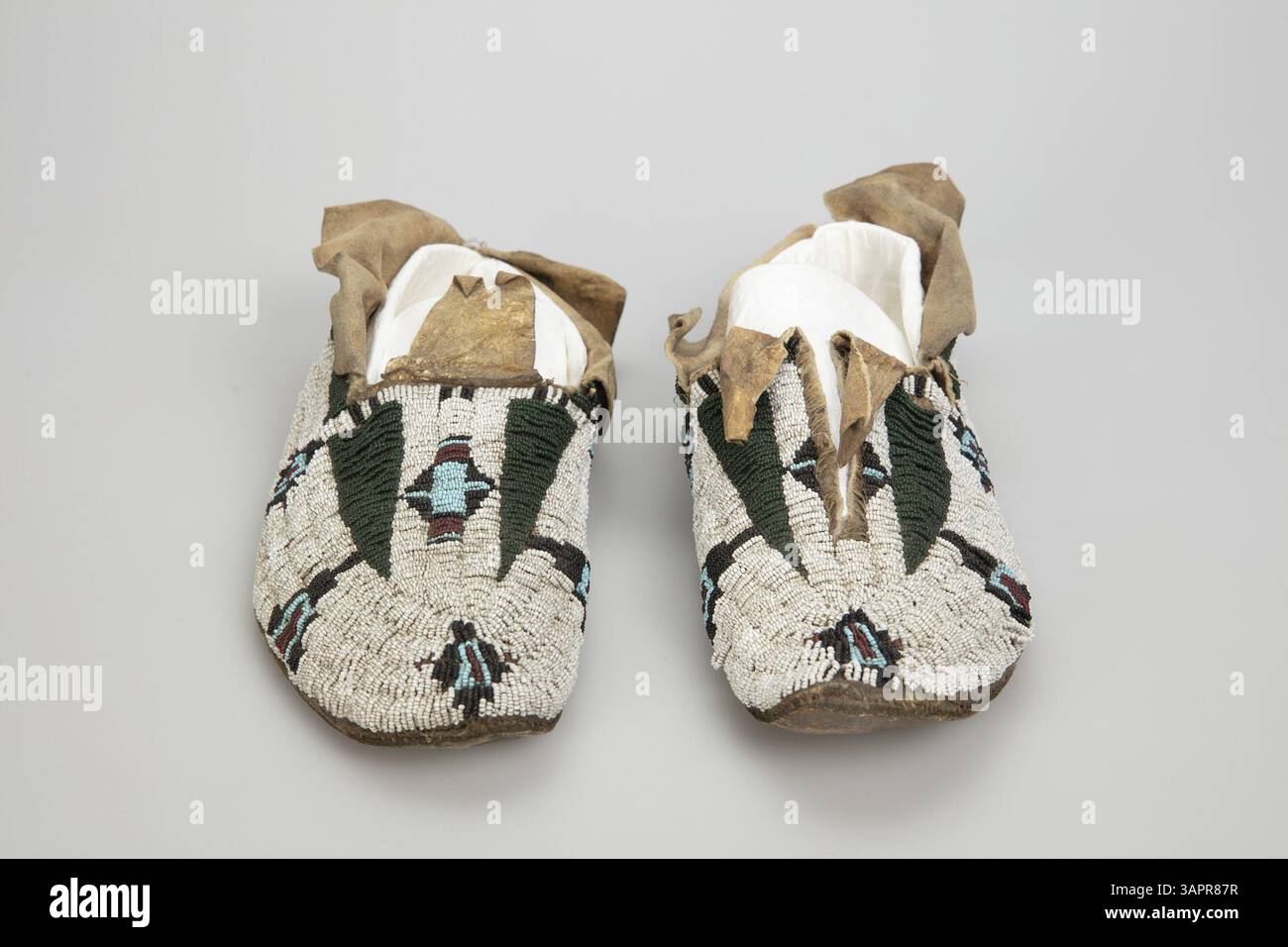 The Missouri Historical Society's collection includes these Cheyenne ...