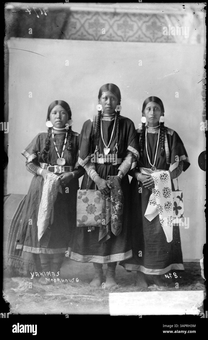 A photograph by Lee Moorhouse showing three Yakima Indian women, part ...