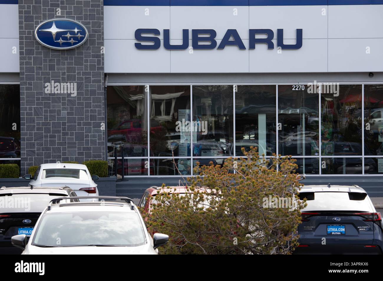 Toyota dealership displays vehicles hi-res stock photography and images ...