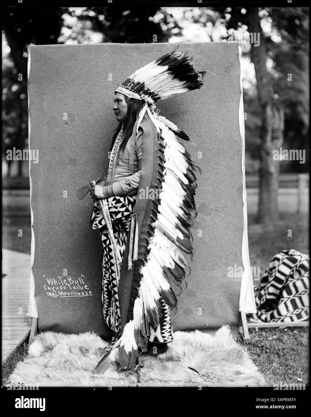 This photograph by Lee Moorhouse, part of the University of Oregon ...