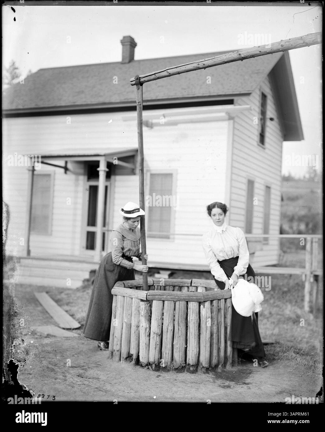This photograph by Lee Moorhouse depicts the process of drawing well ...
