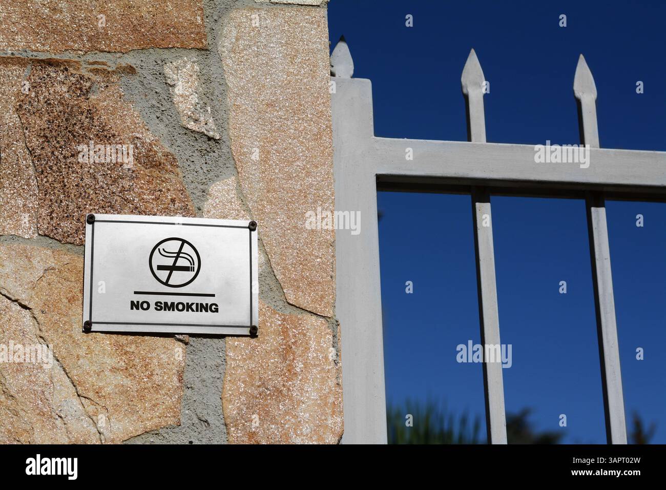No Smoking sign on fence outdoors. Prohibition Stock Photo - Alamy