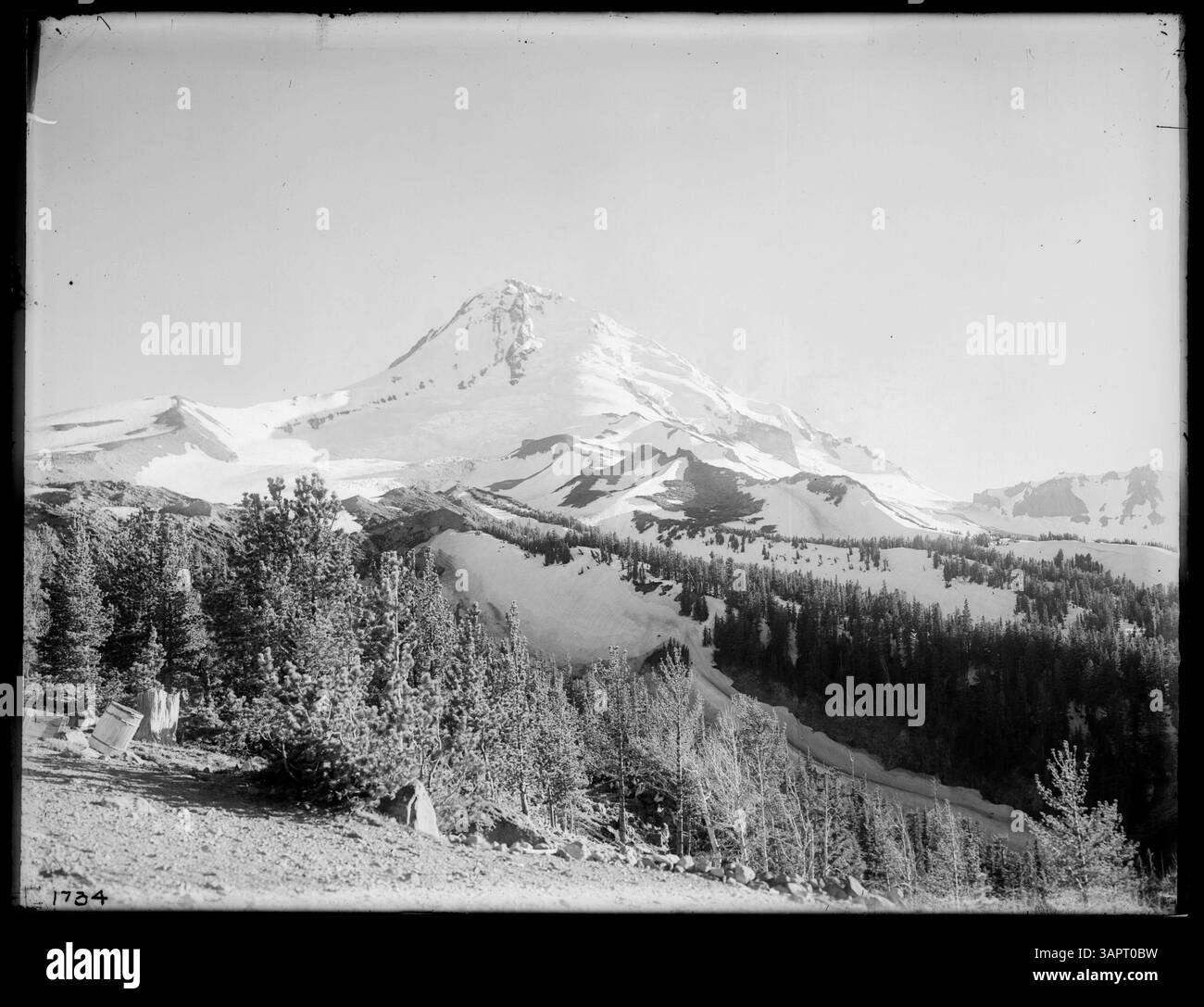 Side view east elevation Black and White Stock Photos & Images - Alamy