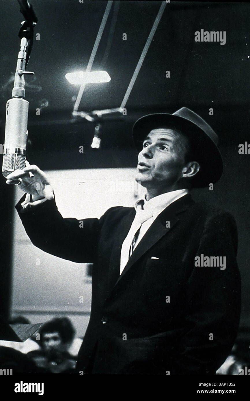 Date and Location Unknown: FRANK SINATRA (Francis Albert Sinatra ...