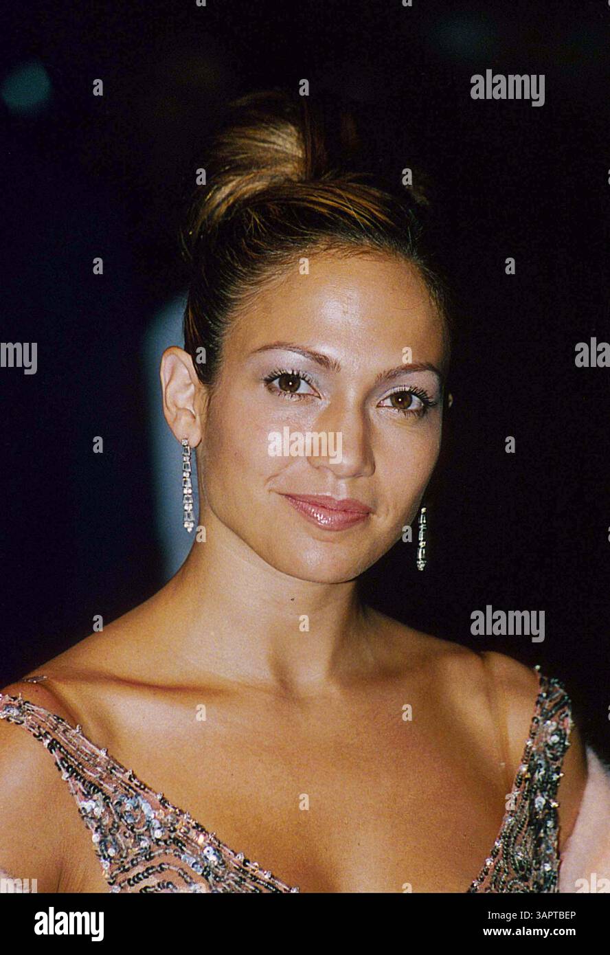 Jan. 1, 2011 - JENNIFER LOPEZ AT THE LONDON PREMIERE OF ''THE CELL ...