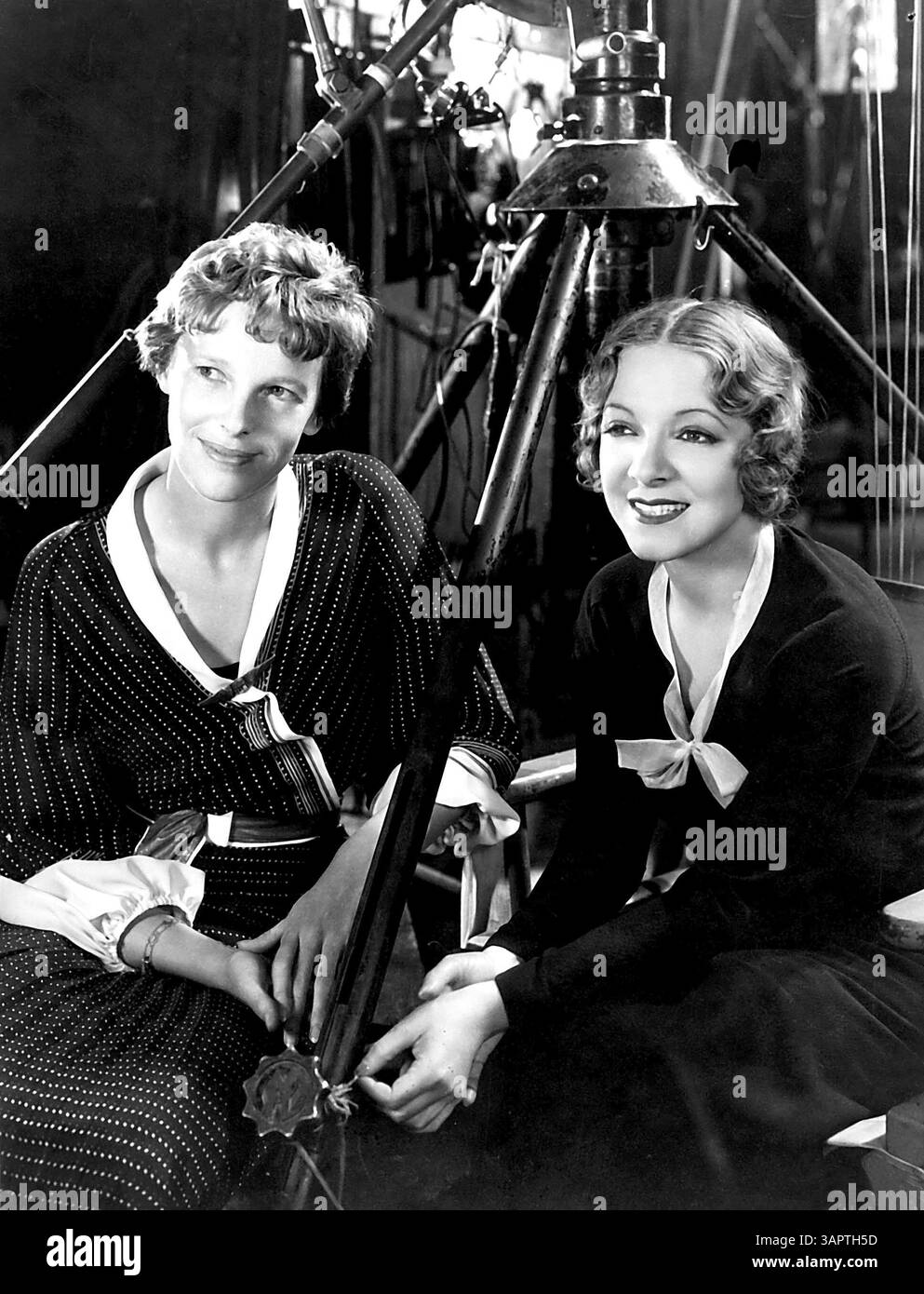 1932, Hollywood, California, USA: AMELIA EARHART, trans-Atlantic flier ...