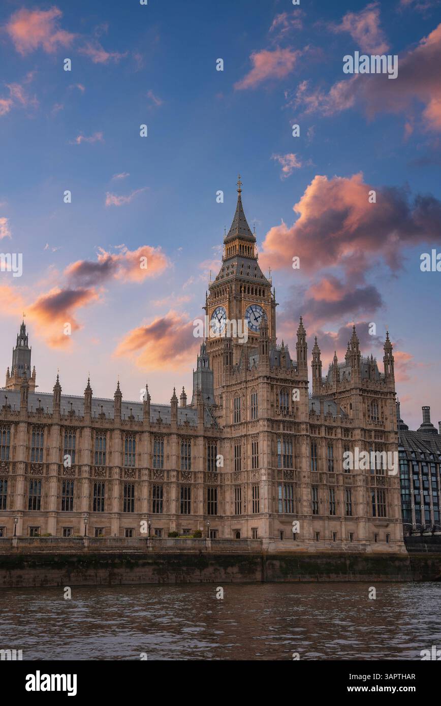 Elizabeth Tower and Palace of Westminster at Sunset in London Stock ...