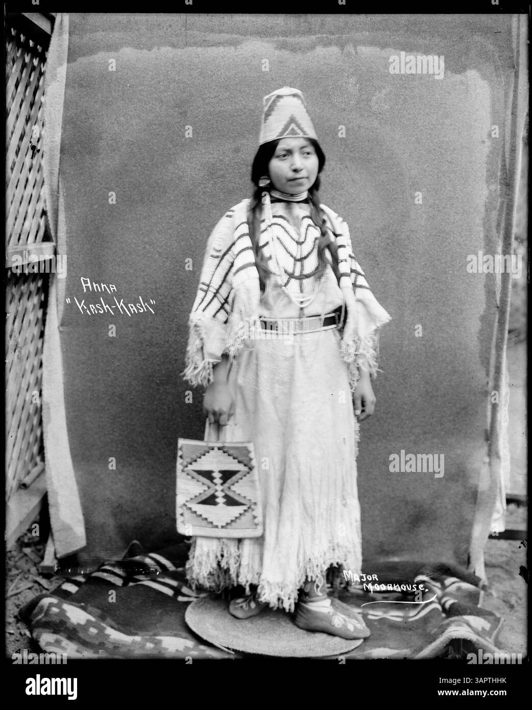 Photograph of Anna Kash Kash, a Cayuse tribal woman, in regalia, part ...