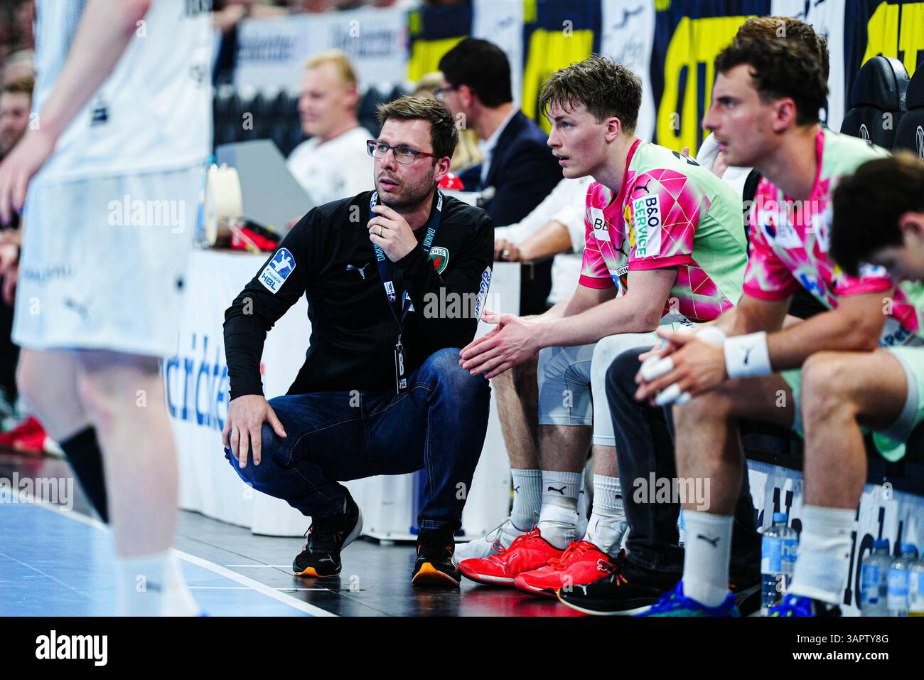 Jaron Siewert (Fuechse Berlin, Trainer) und Nils Lichtlein (Fuechse ...