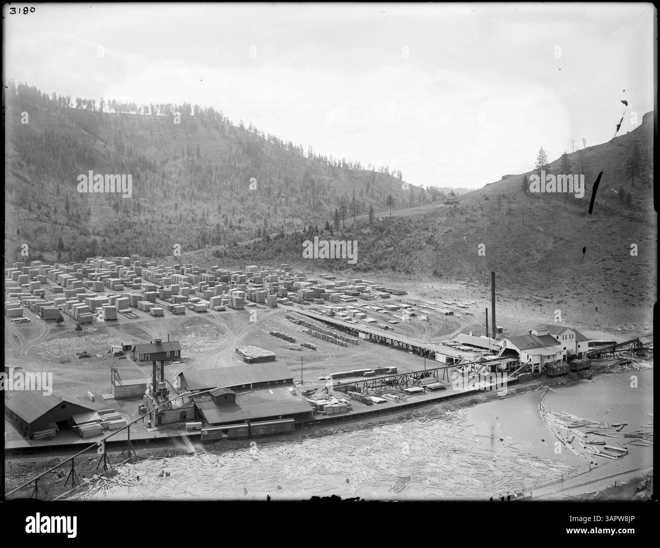 This photograph shows the Grand Ronde Lumber Company mill at Hilgard ...