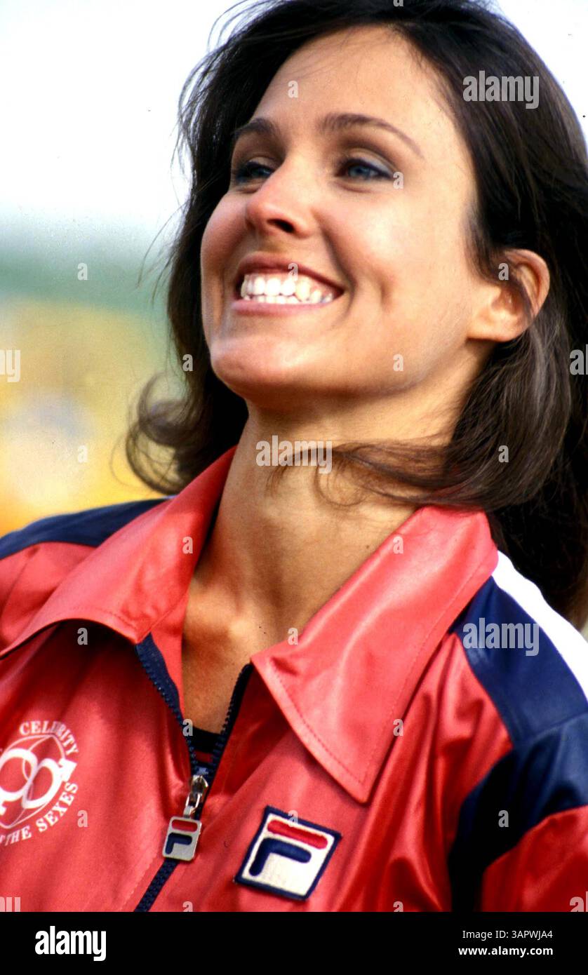 Erin gray hi-res stock photography and images - Alamy