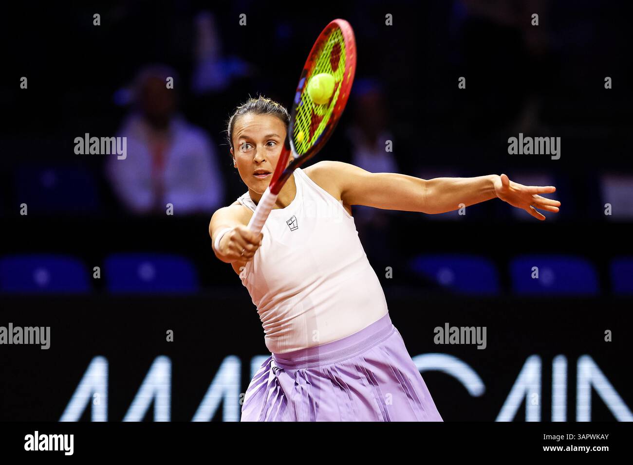 Stuttgart, Deutschland. 16th Apr, 2025. im Bild Tatjana Maria Tatjana Maria GER vs Ella Seidel ...