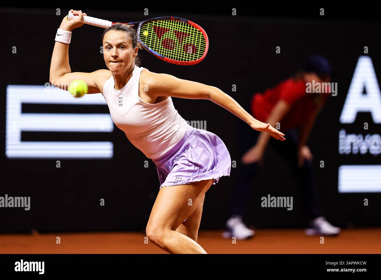Stuttgart, Deutschland. 16th Apr, 2025. im Bild Tatjana Maria Tatjana Maria GER vs Ella Seidel ...