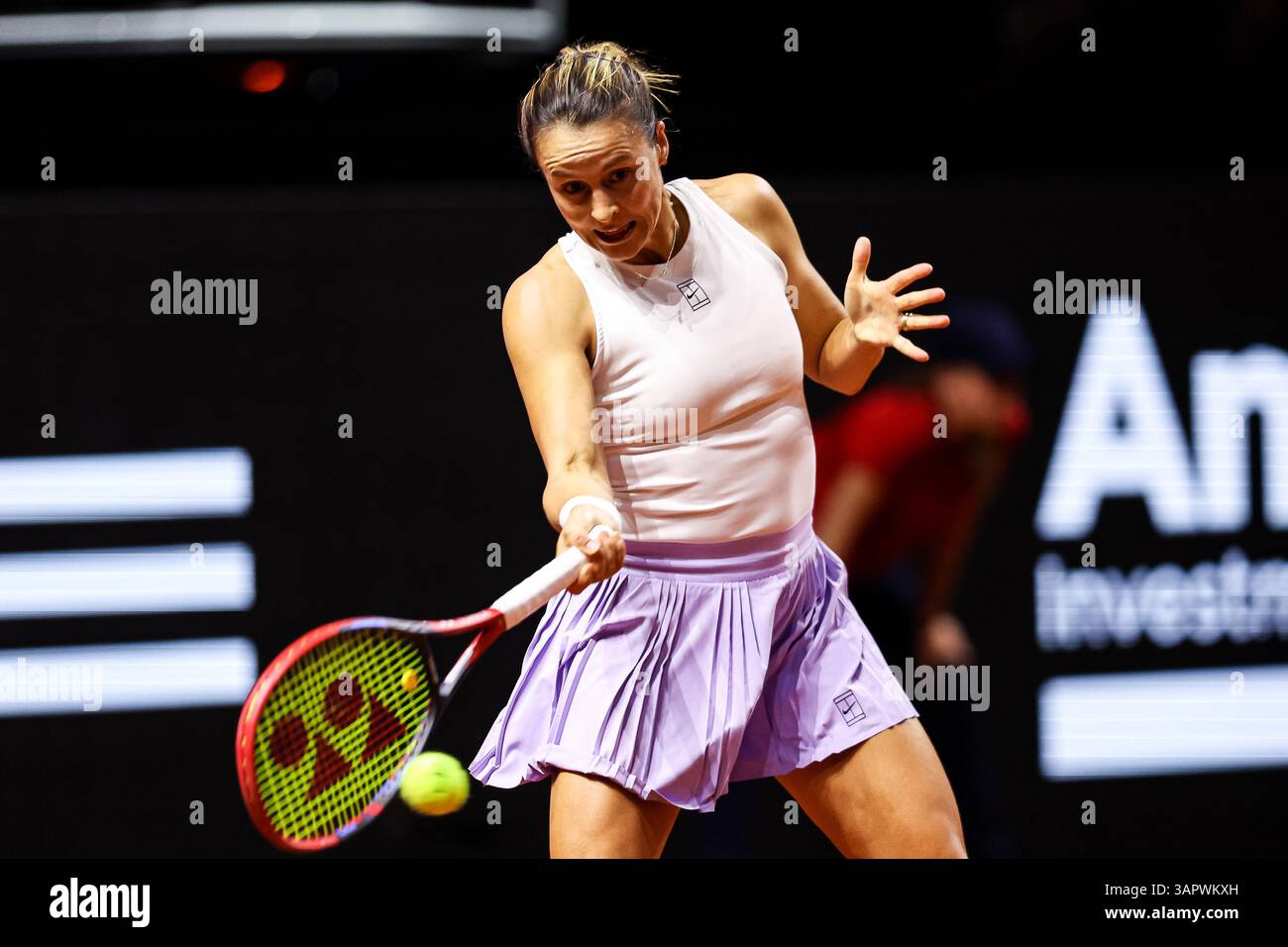Stuttgart, Deutschland. 16th Apr, 2025. im Bild Tatjana Maria Tatjana Maria GER vs Ella Seidel ...