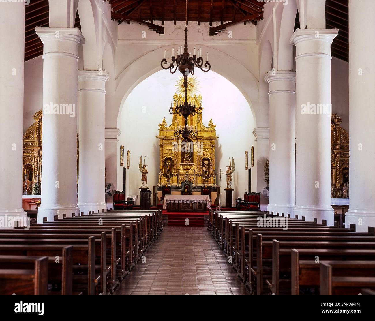 Coro catolico hi-res stock photography and images - Alamy