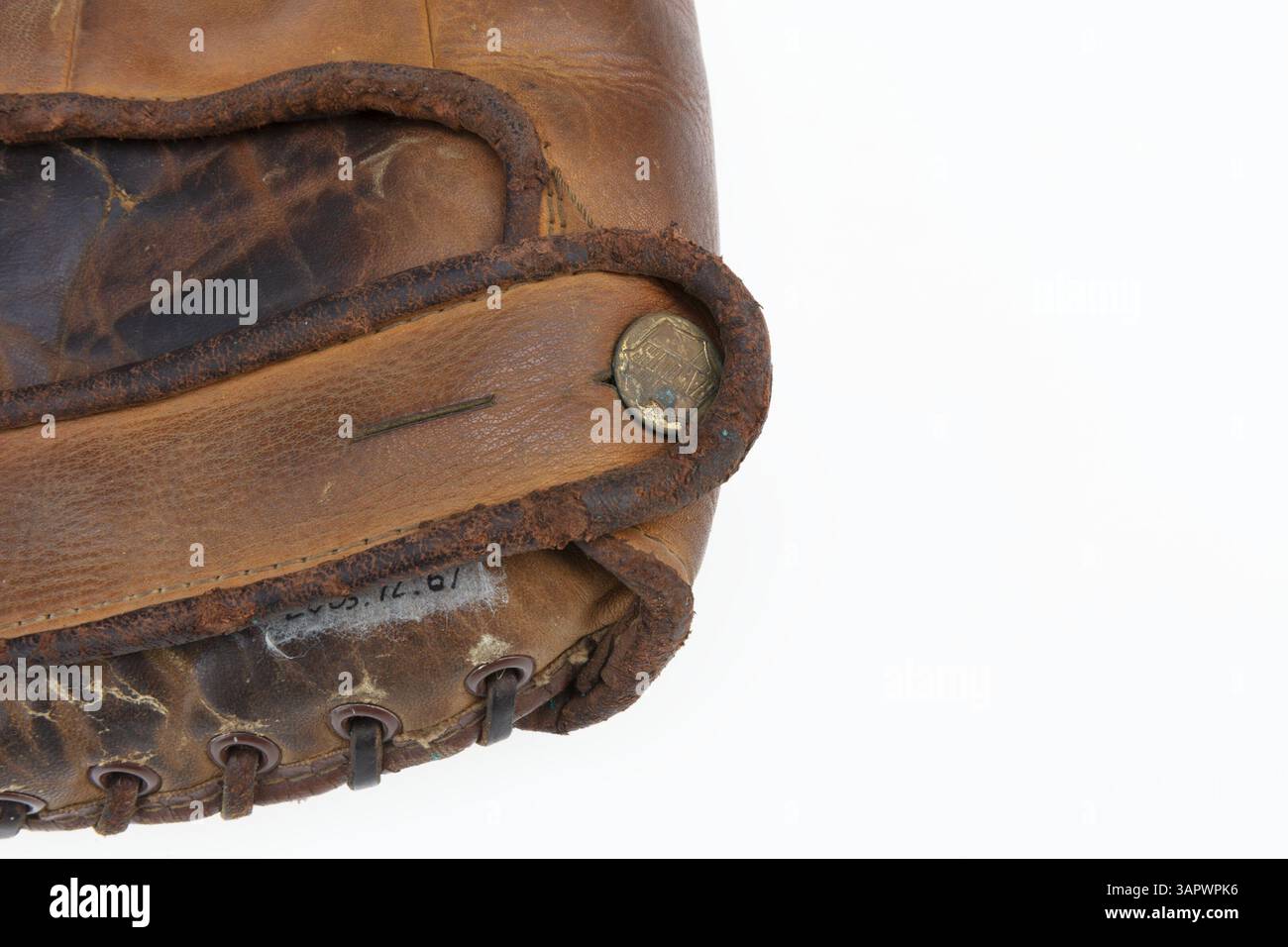 The Rawlings Skeeter Webb Model G375 leather baseball glove was used by ...