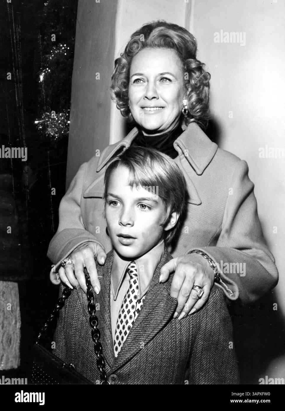Jan. 1, 2011 - KAY GABLE AND SON JOHN CLARK GABLE. 1971(Credit Image ...