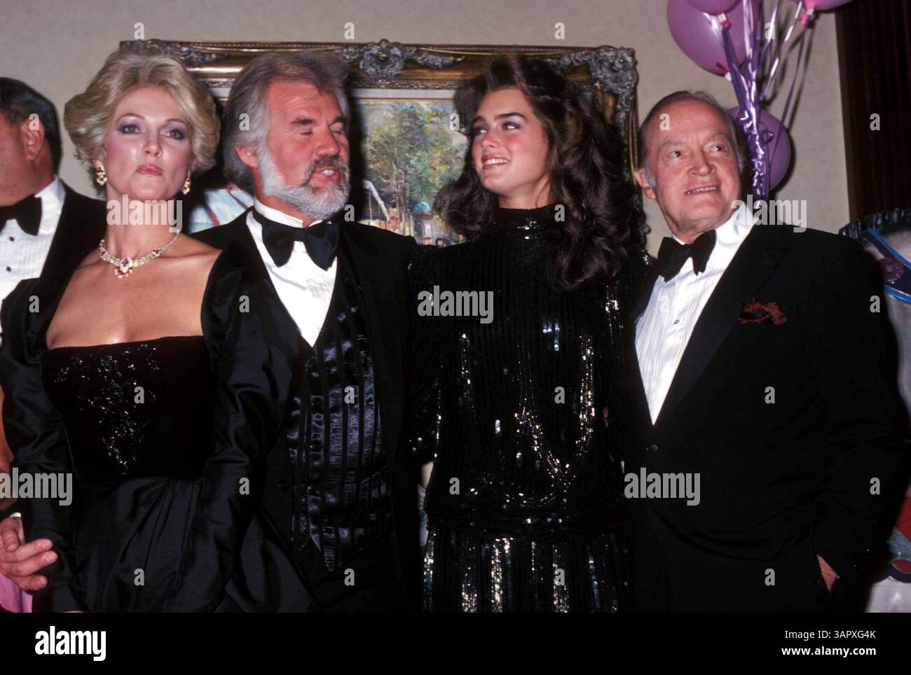 Jan. 1, 2011 - KENNY ROGERS AND WIFE WITH BROOKE SHIELDS AND BOB HOPE ...