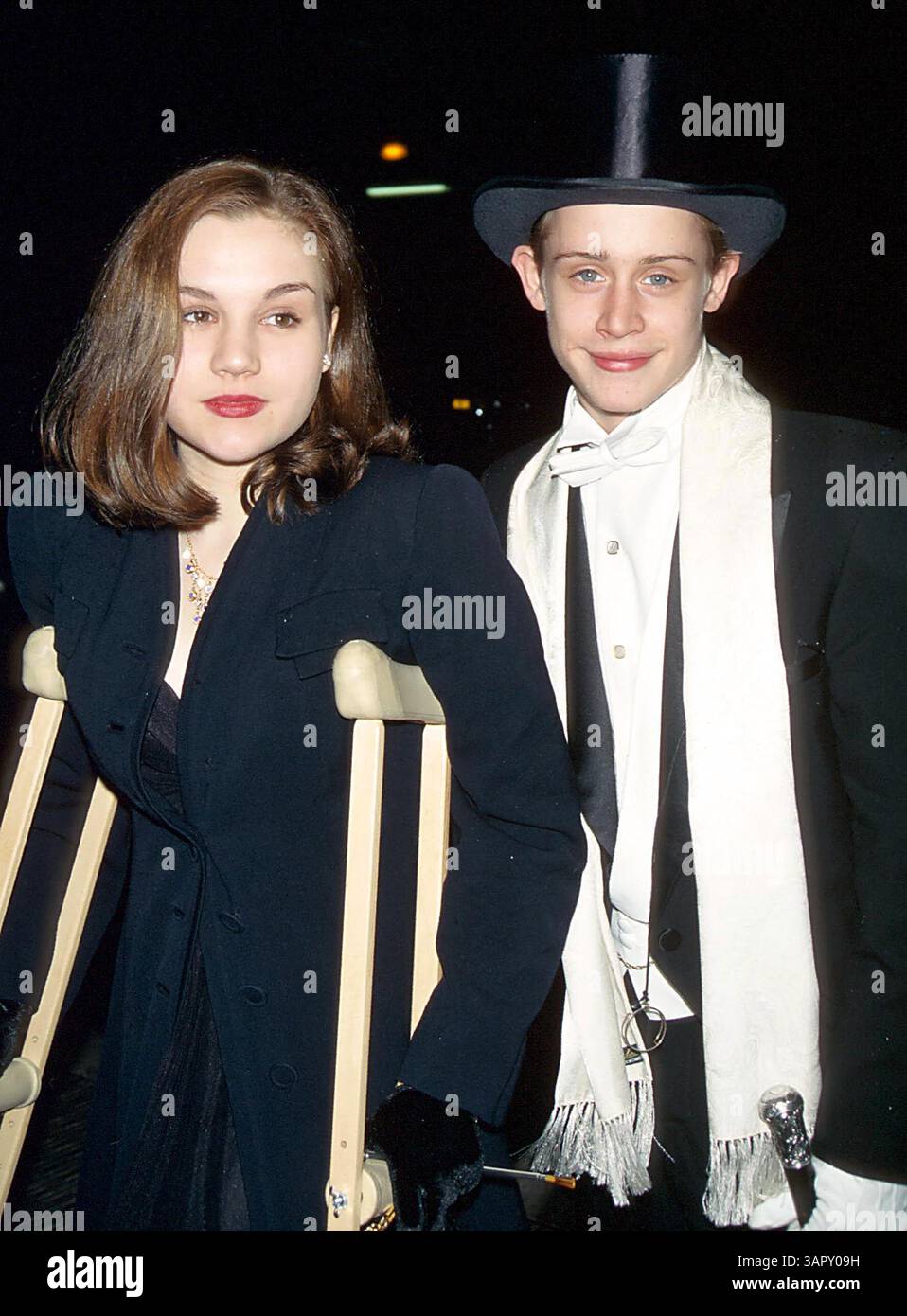 Macaulay culkin 1997 hi-res stock photography and images - Alamy