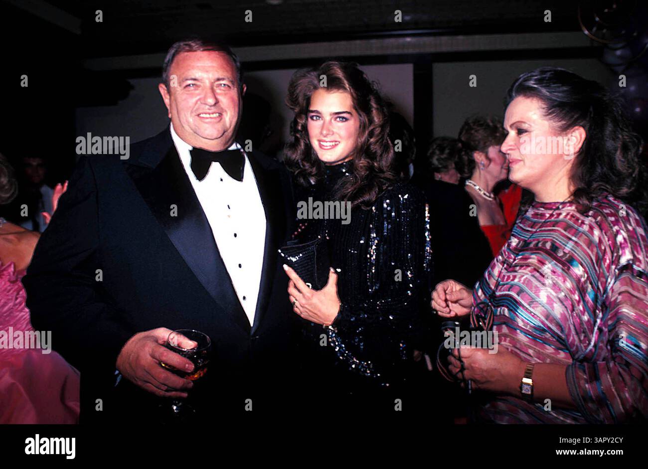 Jan. 1, 2011 - MARVIN DAVIS AND BROOKE SHIELDS, AND HER MOM TERI. 1982 ...