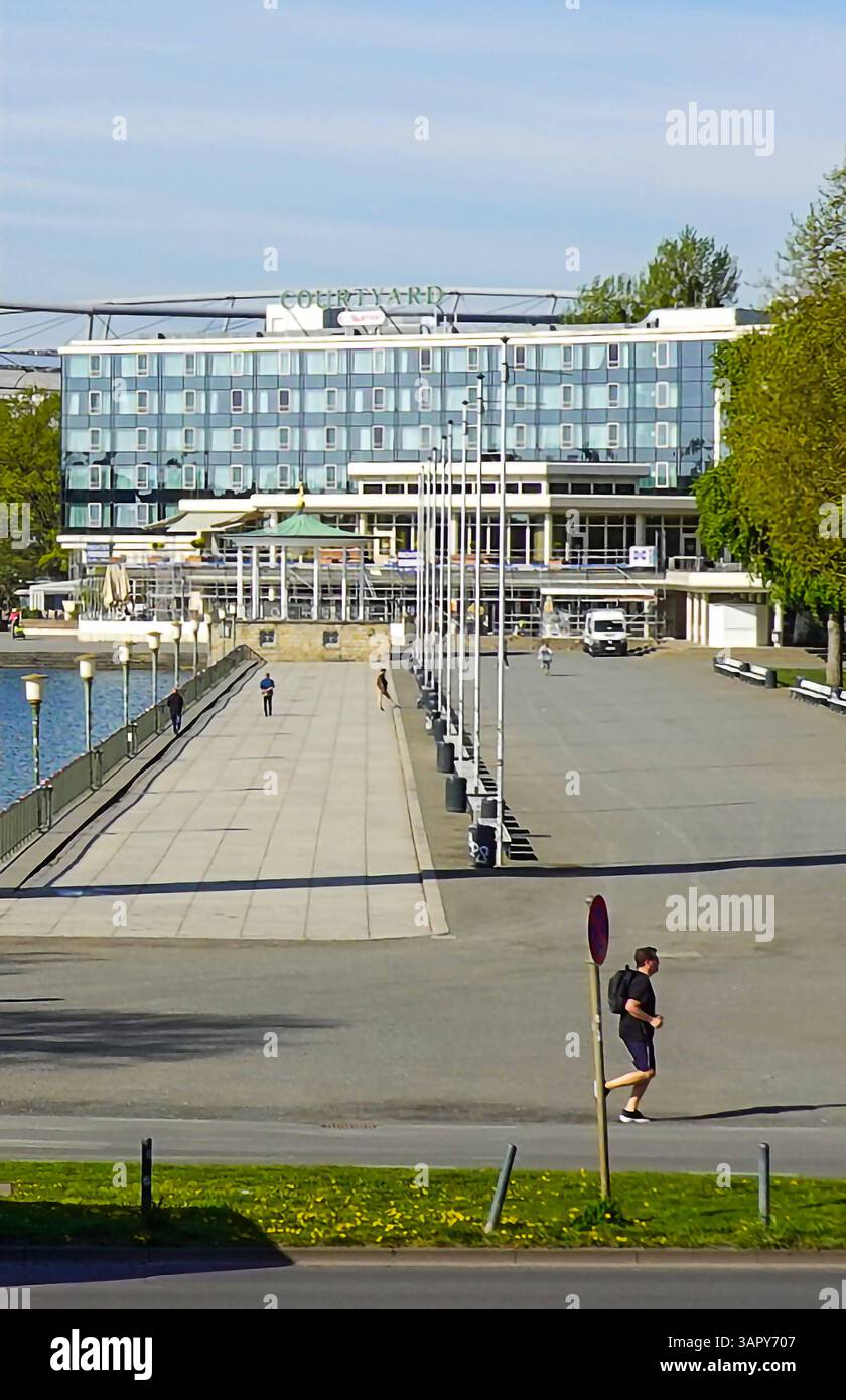 Courtyard Hotel in Hannover am Maschsee - gesehen am 16.04.2025 ...