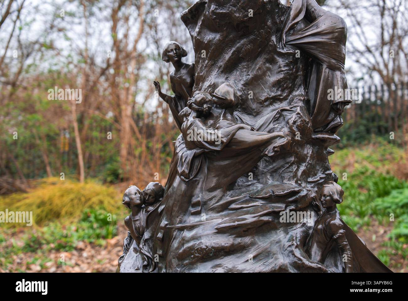 Skillful poses hi-res stock photography and images - Alamy